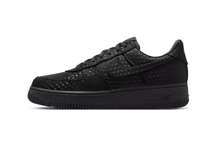 First Look at the Nike Air Force 1 Triple Black “Valentine’s Day ...
