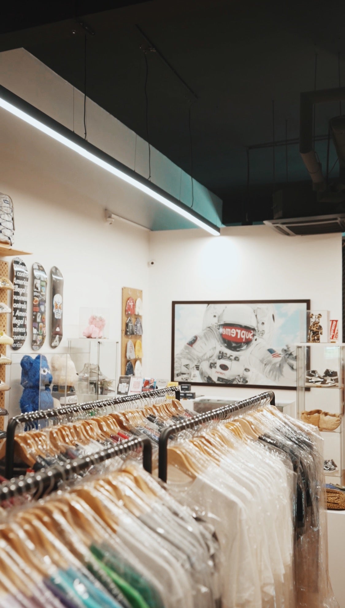 Off-White x Nike Air Force 1 Volt – Hype Vault